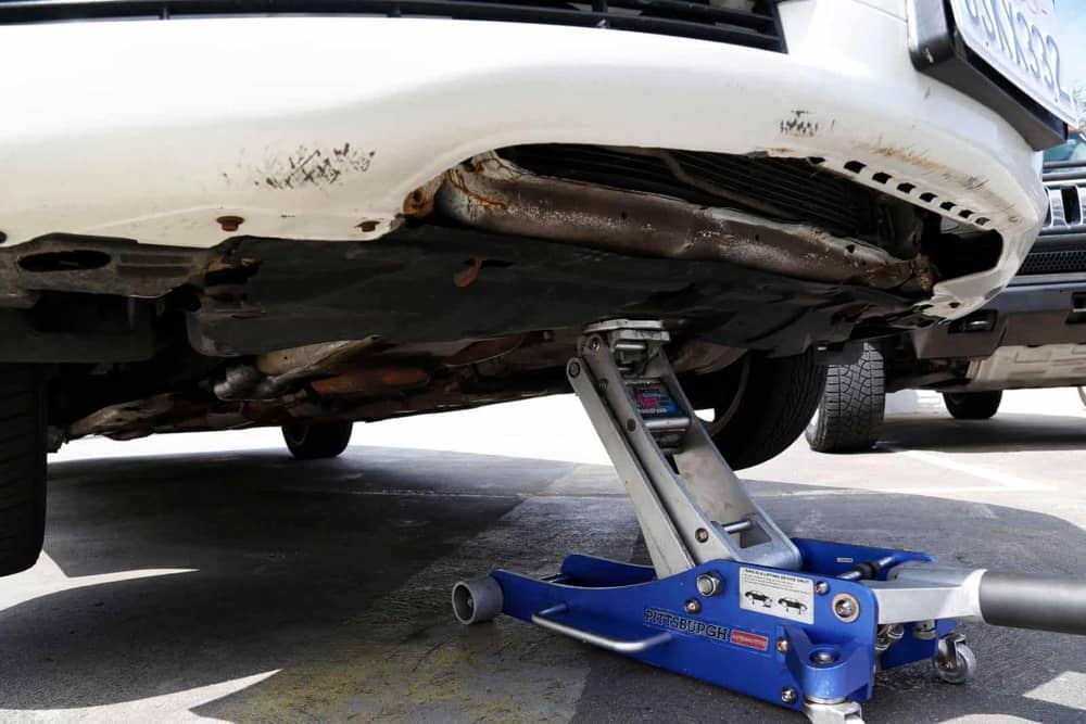 How To Jack Up A Ford Fusion? Easy Ways